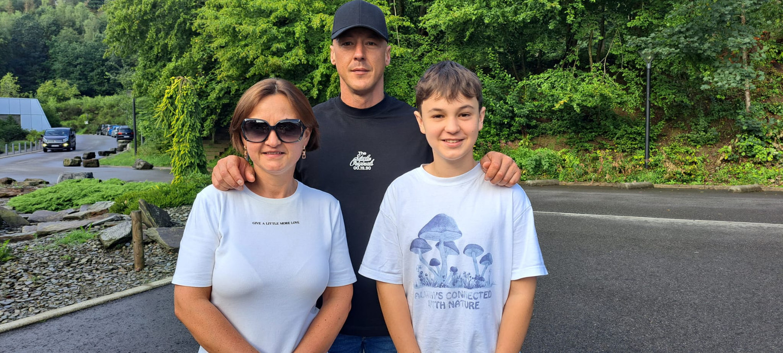 Bekende bodybuilder Jonas (39) overleden na hartaderbreuk: “‘Blijf bij ons, niet weggaan’ riepen ...