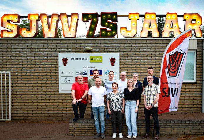 Voor 75-jarige voetbalclub SJVV draait veel om de band met Sint ...
