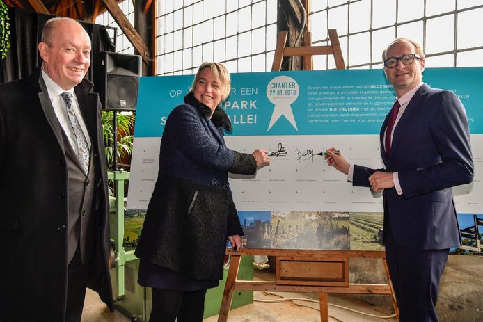 36 partners ondertekenen charter voor ontwikkelen Rivierpark | Dendermonde | hln.be