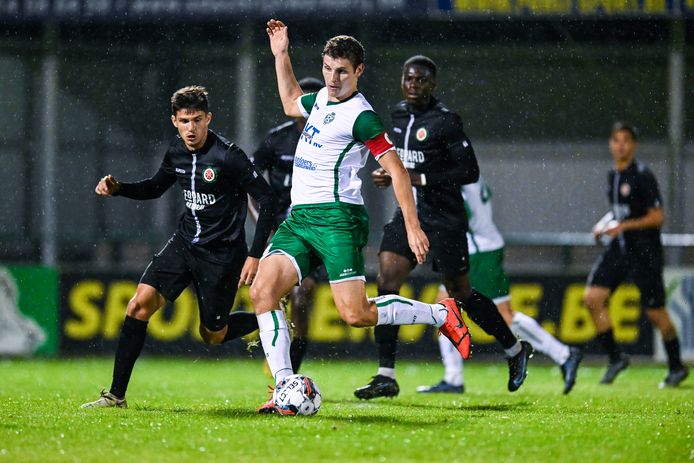 Lennert Versmissen boekt met Dessel een ruime 3-0-zege tegen Mandel ...