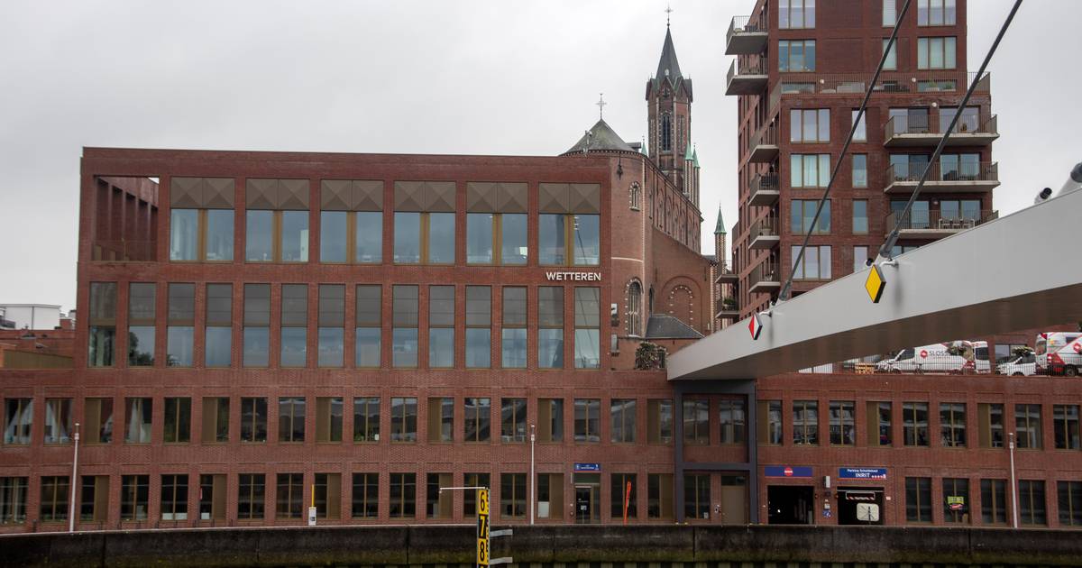 Loos brandalarm bij dakwerken Rode Heuvel | Wetteren | hln.be