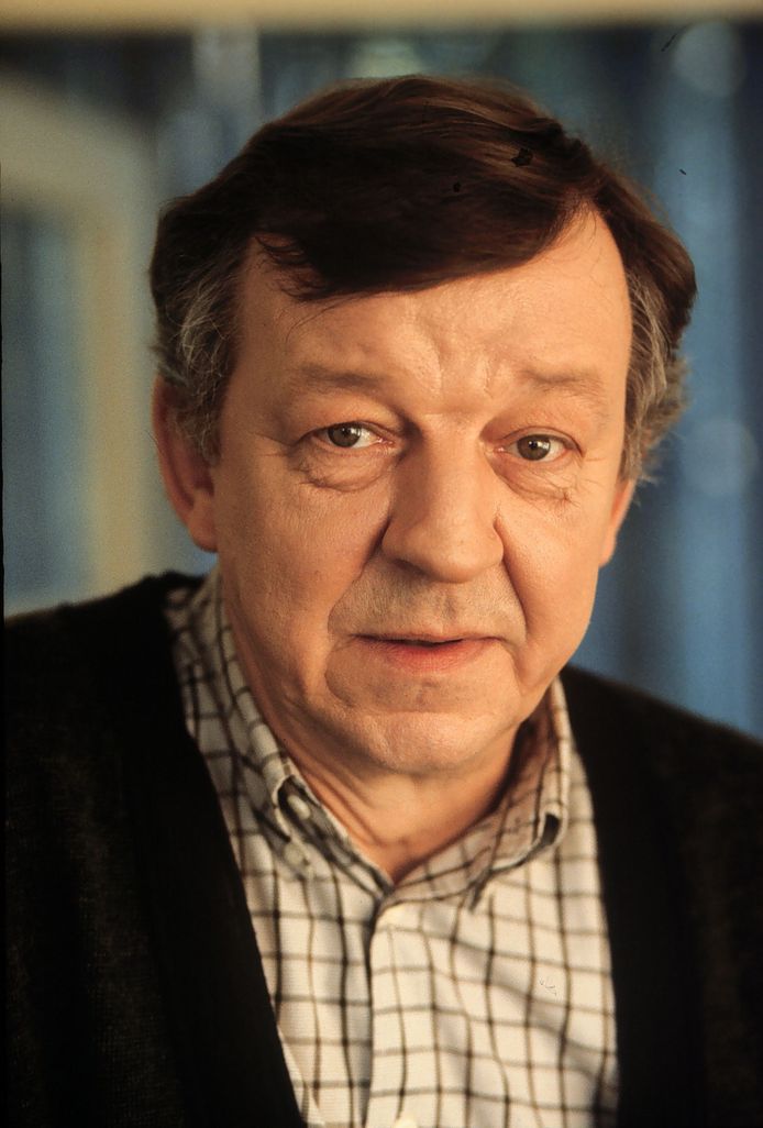 Acteur Gaston van Erven (75) overleden | Show | AD.nl