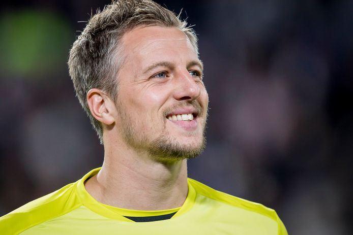 Pasveer definitief van PSV naar Vitesse | PSV | ed.nl