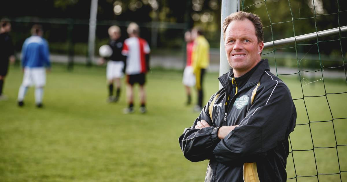 Trainer Patrick Arnouts wint met zijn eerste van zijn tweede liefde ...