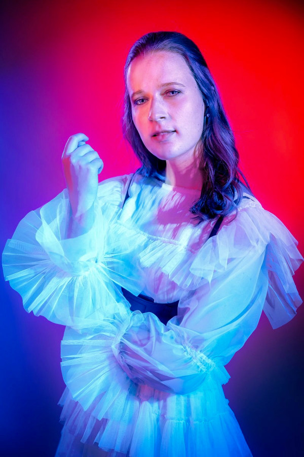 Rosann uit Sluis staat vrijdag in de liveshow van The Voice van ...