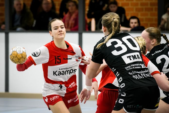 Uitslagen en verslagen handbal: DSVD verliest eerste duel in ... Uitslagen en verslagen handbal: DSVD verliest eerste duel in ...