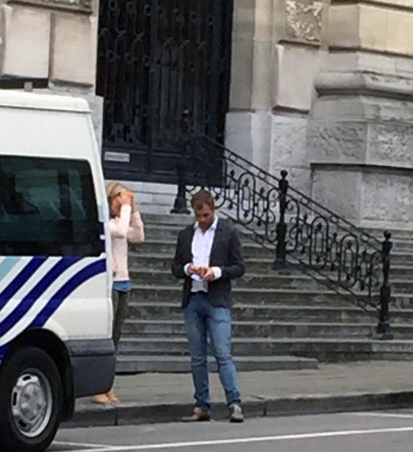 Niels Albert regelt scheiding op familierechtbank | Foto | hln.be