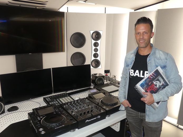Hij stond al op Tomorrowland, en nu opent Greg S. dj-school in Lievegem ...