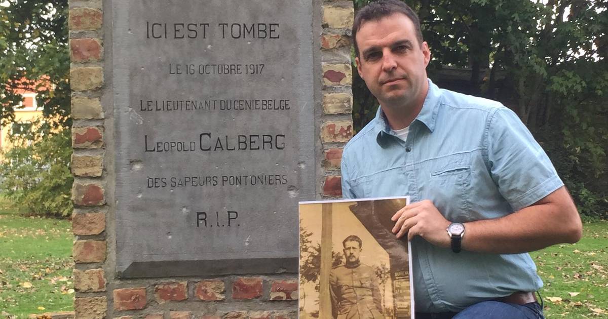 Kristof Jacobs koopt zelf krans om luitenant Calberg te eren ...