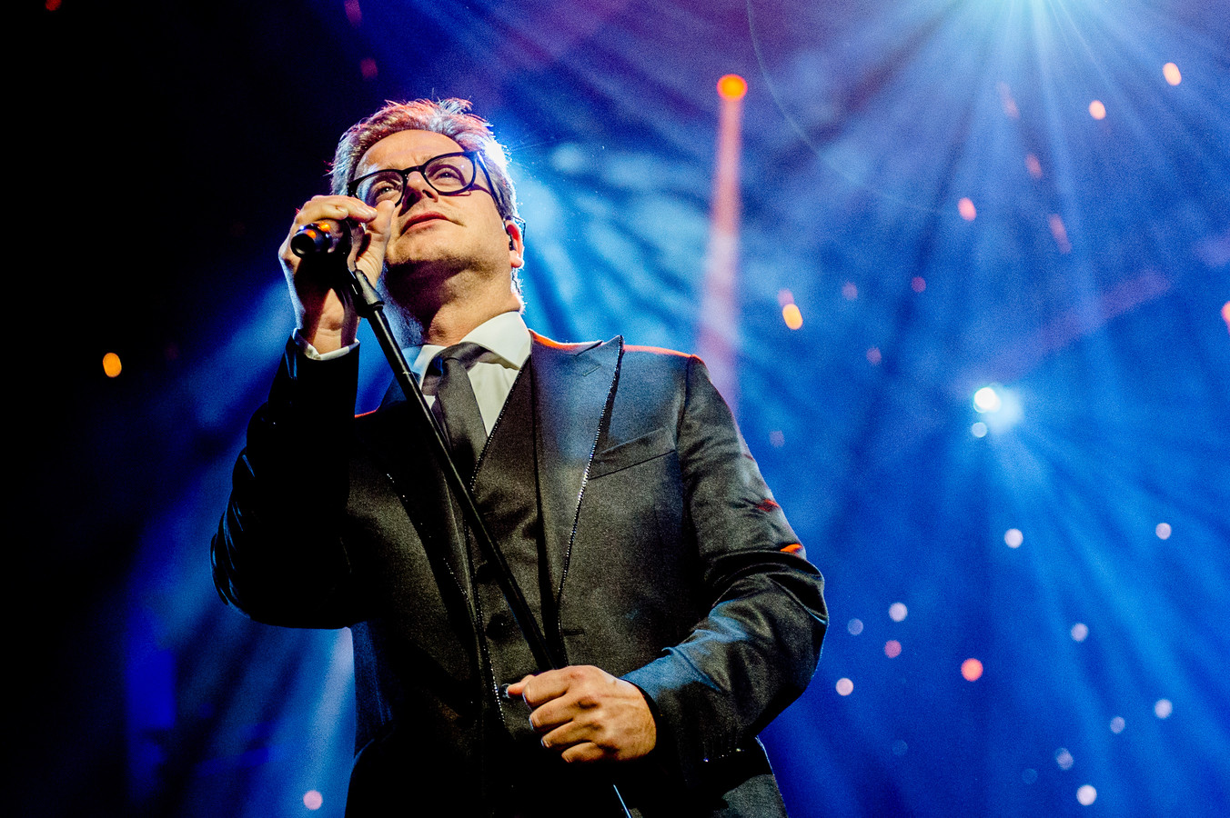 Guus gaat 'optimaal genieten' van zijn vijftigste jubileum | Foto | AD.nl