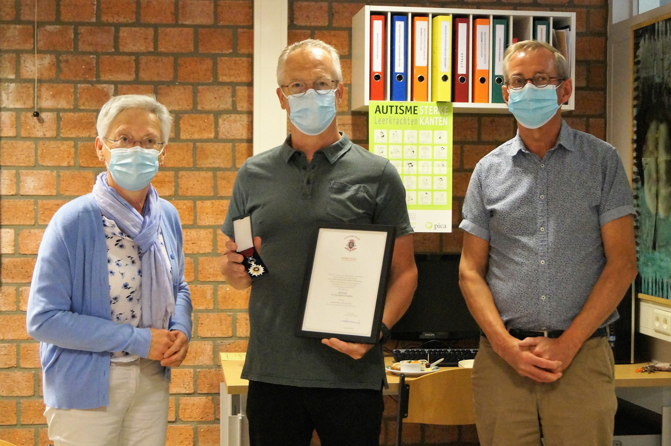 Oud-leerkracht De Ster Ronny De Craemer gelauwerd als Ridder in de ...