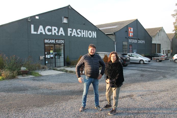 Lacra Fashion houdt ermee op: “Concurrentie van online verkoop en ...
