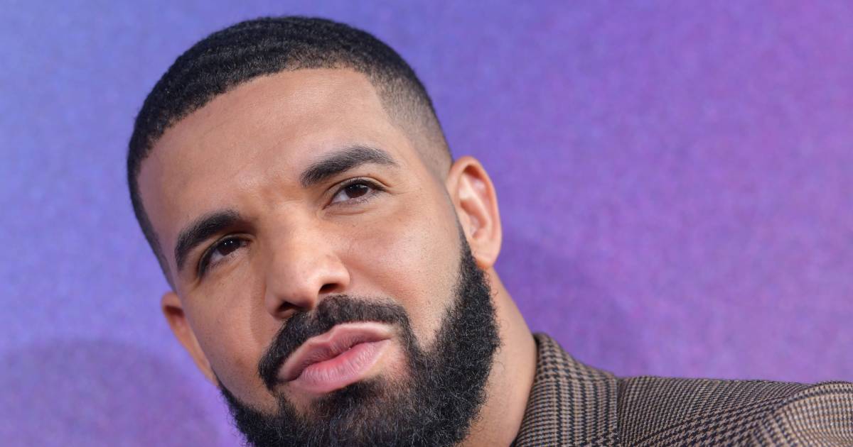 Drake domineert de Amerikaanse hitlijsten met alle 23 nummers van zijn ...