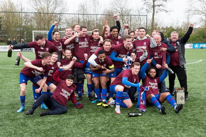 Sportlust’46 scoort weer eens en FC Abcoude is de eerste kampioen: dit ...