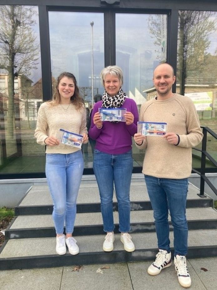 Koekelare leert kleuters tanden poetsen | Koekelare | hln.be