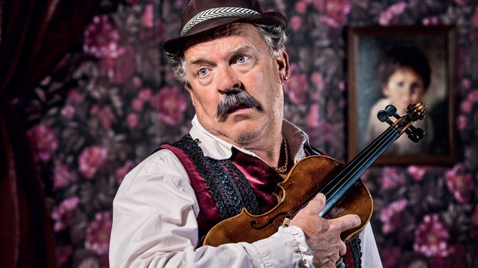 Vanavond op tv: The floor, Stegeman op de bres en Bert Visscher met Hij ...