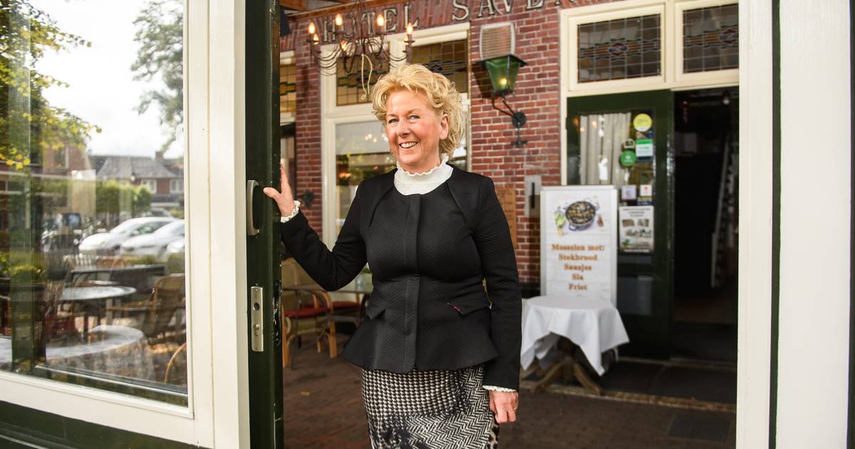 Ine (63) was 40 jaar het gezicht van hotel Savenije in Lonneker: Je ...