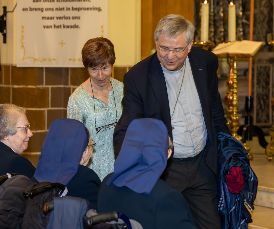 Fototentoonstelling belicht 100-jarige geschiedenis van woonzorgcentrum ...