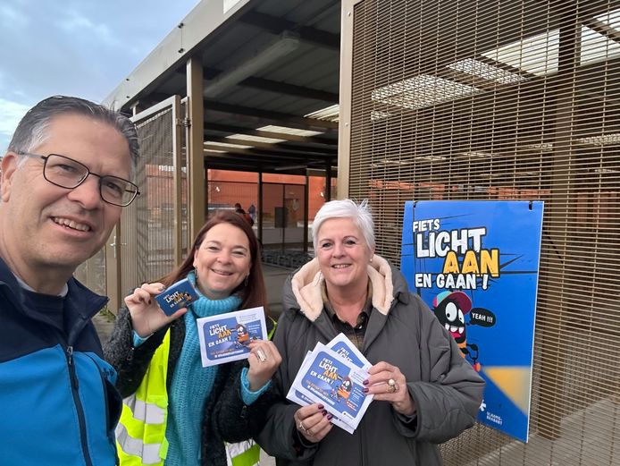 4.800 fietslampjes voor leerlingen: “Combinatie van sensibilisering en ...