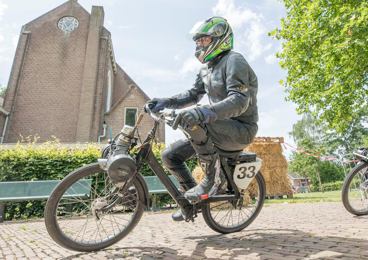 'Dikke Ria’ houdt het lang spannend bij spectaculaire 6-uurs solexrace ...