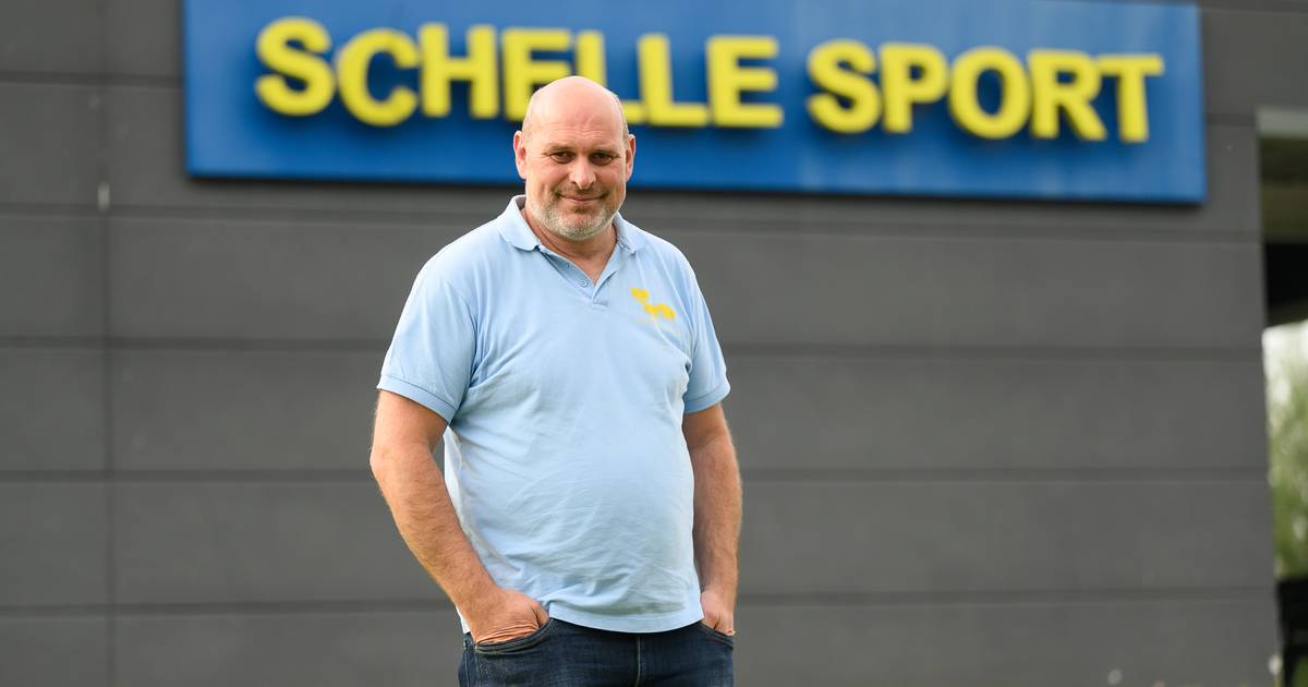 Schelle Sport houdt groot spelersdefilé: “Historische gebeurtenis ...