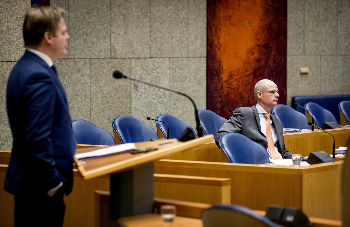 Armoede dreigt voor honderdduizenden weduwen | Foto | AD.nl