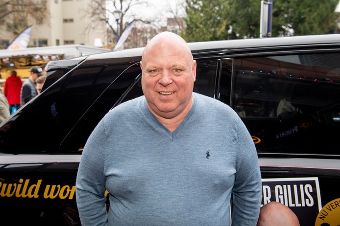 Curieuze wapenvondst in lade bij inval Fiod speelt Peter Gillis parten ...