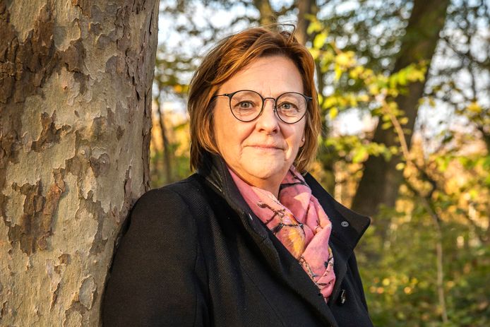 Diane De Keyzer geeft een lezing in Eernegem | Ichtegem | hln.be