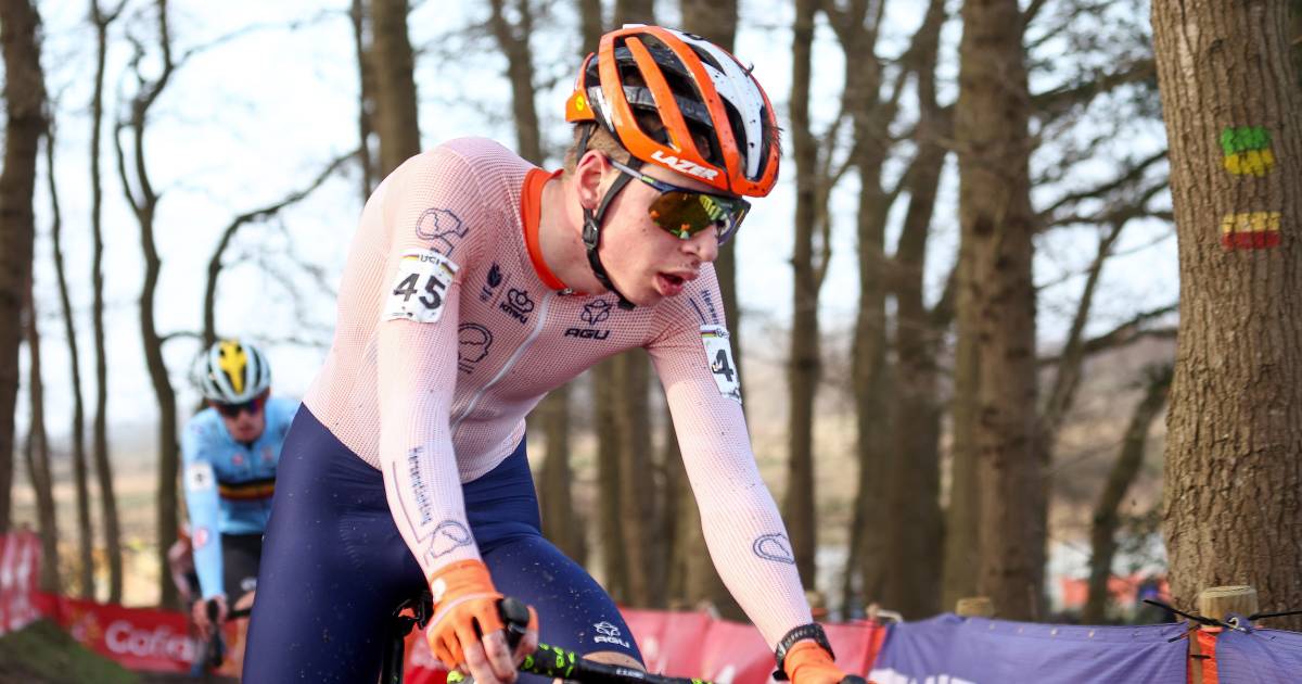 Senna Remijn uit Wolphaartsdijk stunt met zilver op WK veldrijden ...