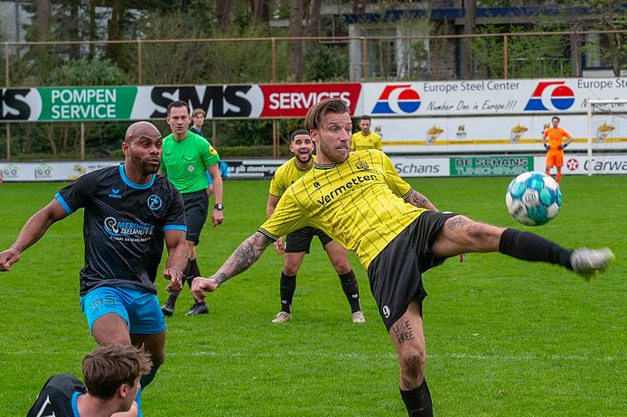 Halsteren likt zijn wonden na afstraffing tegen kampioenskandidaat ...