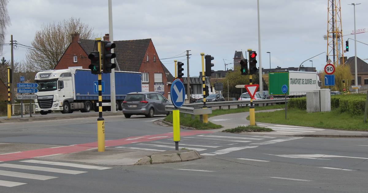 Ingrijpende plannen: twee gevaarlijke kruispunten N44 worden omgevormd tot één nieuw ...
