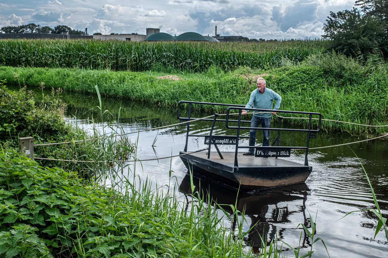 ‘Nieuwe brug bij Wanroij verpest landschap, terwijl er ook al ...