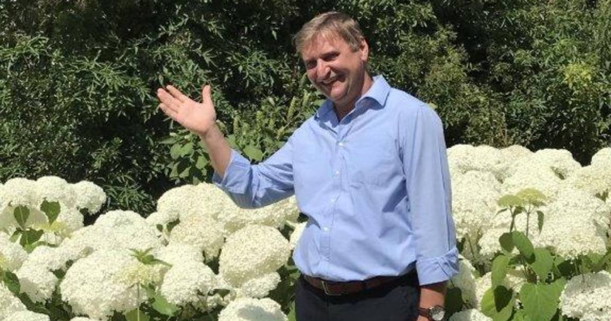 Gemeenteraadslid Nik Braeckman lanceert eigen gedichtenbundel: “Gefeliciteerd beste lezer ...