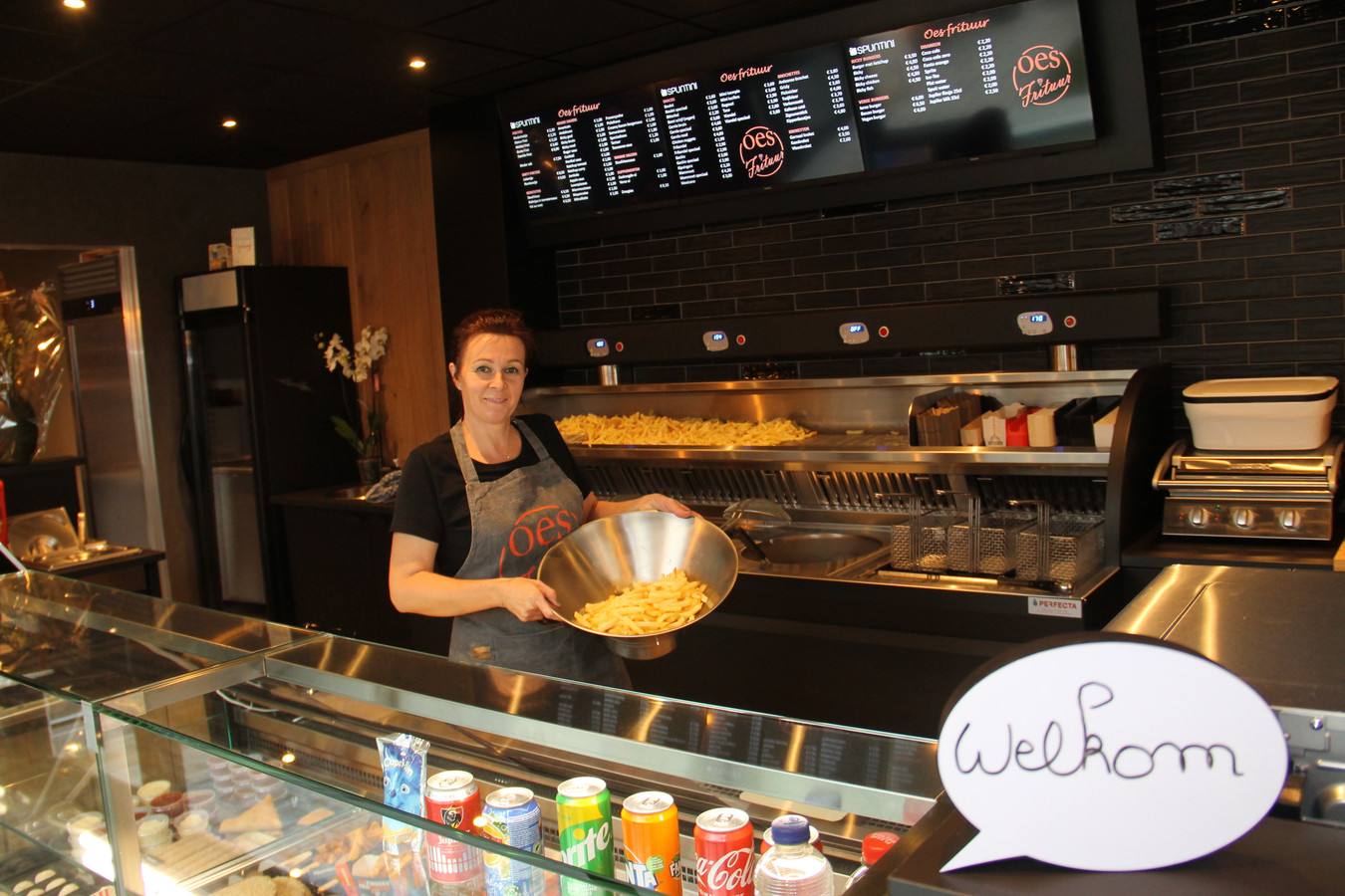 Opnieuw verse frietjes in Oeselgem dankzij Davinia | Foto | hln.be