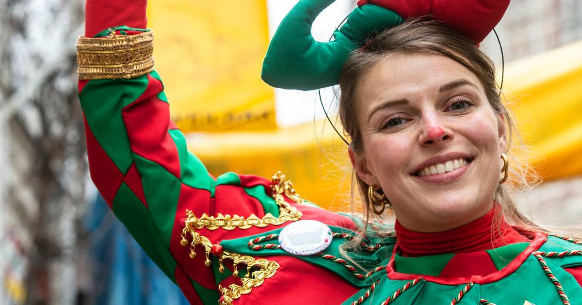 Maaike Caron voelt zich vis in het water als eerste vrouwelijke nar in ...