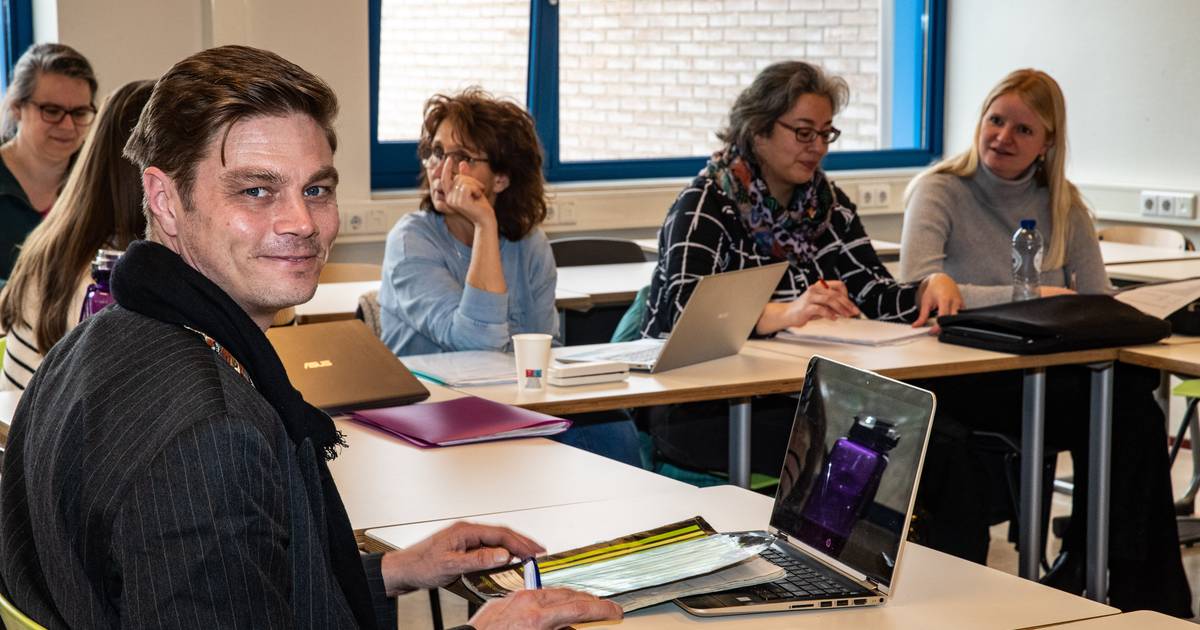 Na jaren werken terug de schoolbanken in: ROC Aventus ziet meer en meer ...