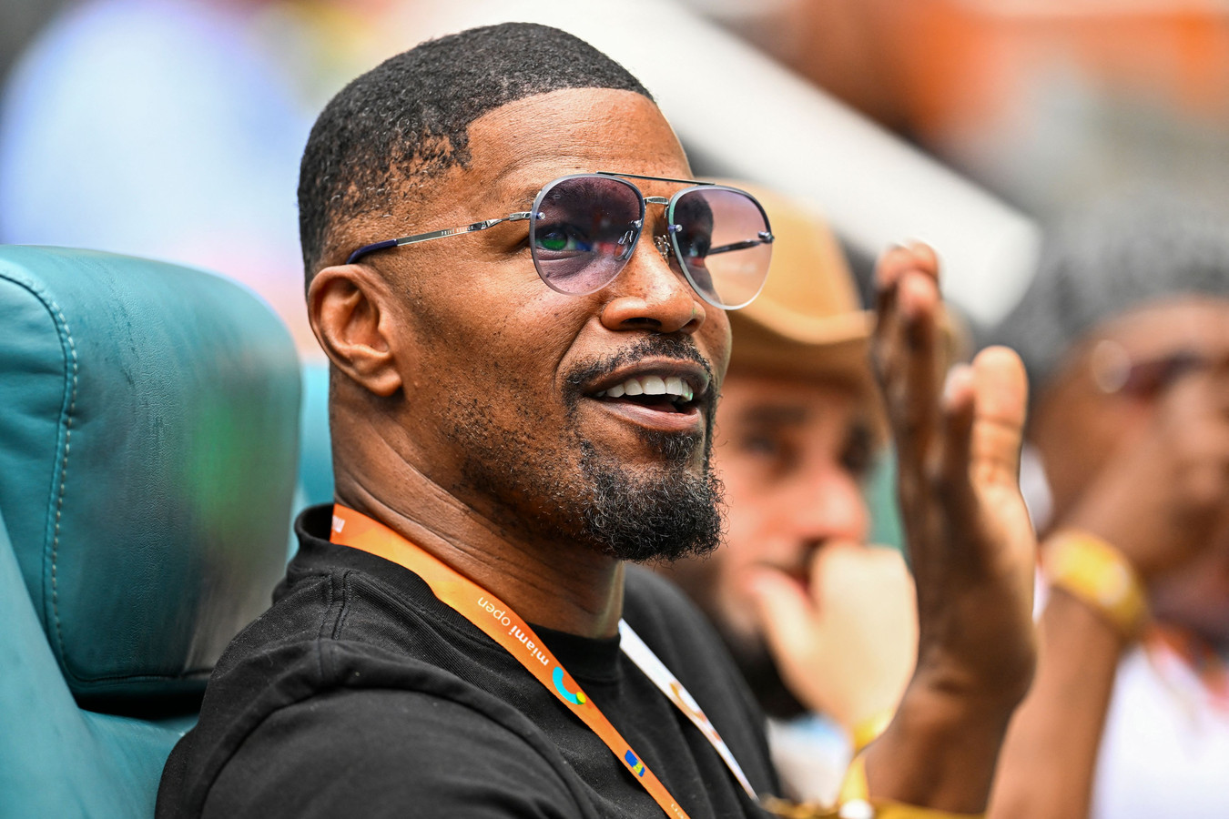 Drie maanden na zijn mysterieuze ziekenhuisopname: Jamie Foxx voor het ...