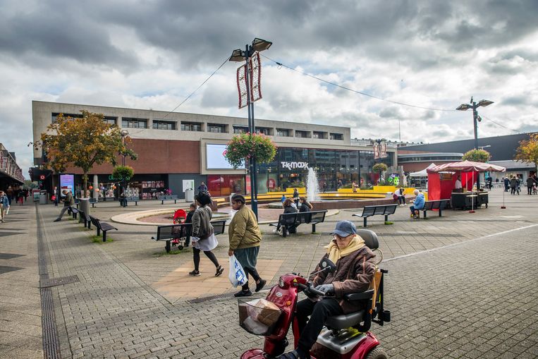 De nieuwe naam voor het Osdorpplein is ... Osdorpplein | Het Parool