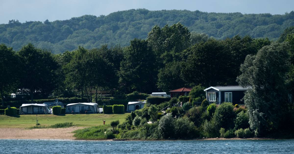 Illegaal wonen op vakantiepark in Zevenaar komt je straks duur te staan ...