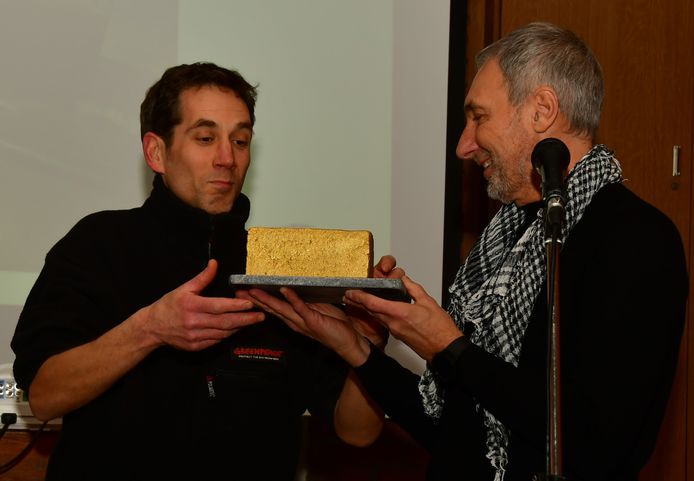 Palestina Solidariteit wint eerste Boomse Baksteen van PVDA | Boom | hln.be