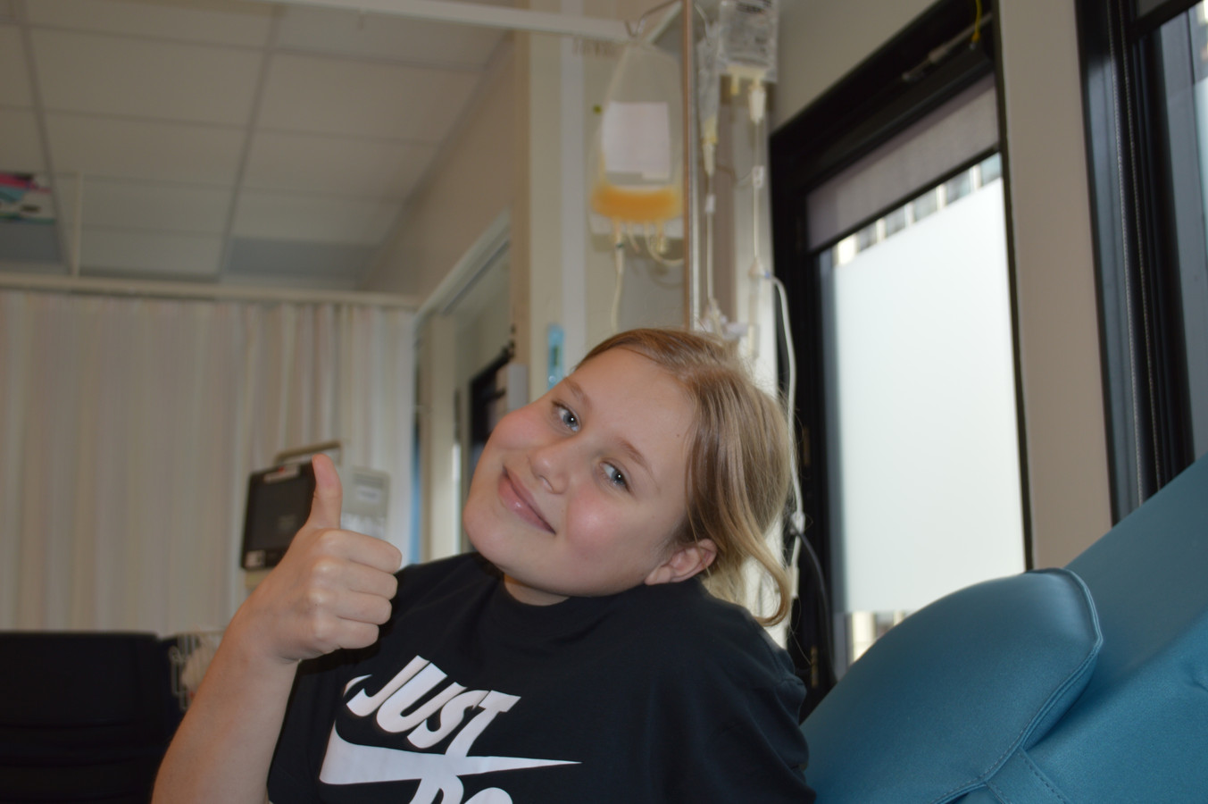 Goorse Lana (10) heeft dodelijke bloedziekte, pleegouders gemangeld ...