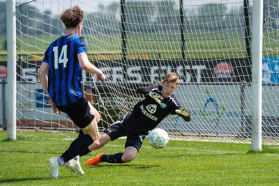 Eerst Chelsea en Juventus, nu FC Bergh voor Spero-keeper Benjamin (17 ...