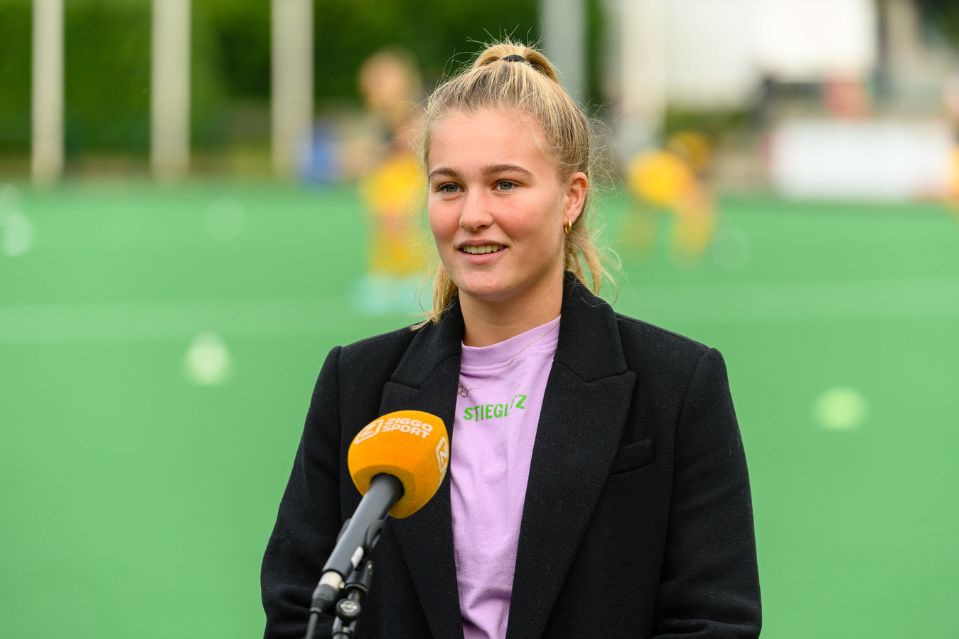 Pien Dicke (23) na slepende voetblessure terug in Oranje: ‘Ik was een ...