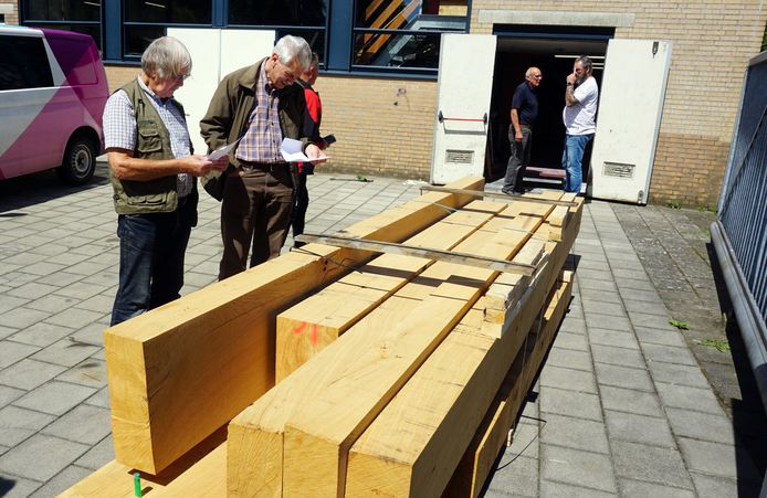 Timmerklas Omnia College bouwt een kanon: ‘Na zomervakantie aan de slag ...