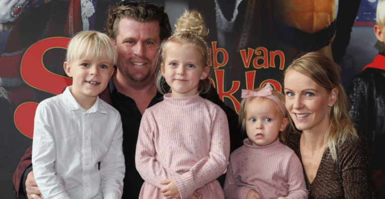 De Bellinga's zetten oma's uitvaart op YouTube en maken familie woedend