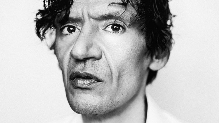 Peter Buwalda: 'Ik was een zeer ongezellig iemand' | Het Parool