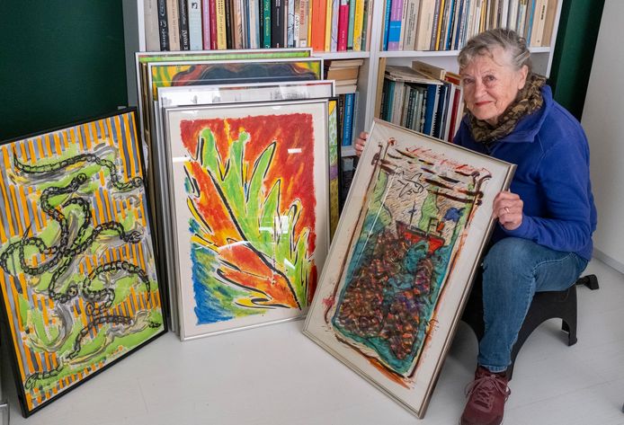 Weduwe kunstenaar Han Koster veilt erfstukken voor het goede doel: ‘Hij ...