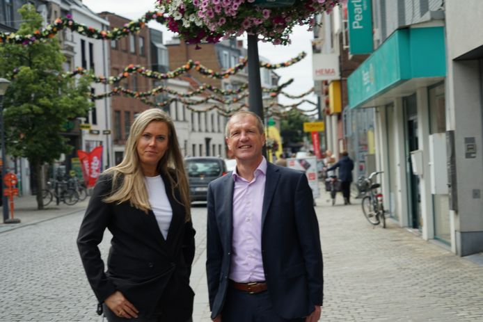 Nathalie Van Sande maakt overstap naar Vooruit: “Want het moet anders ...