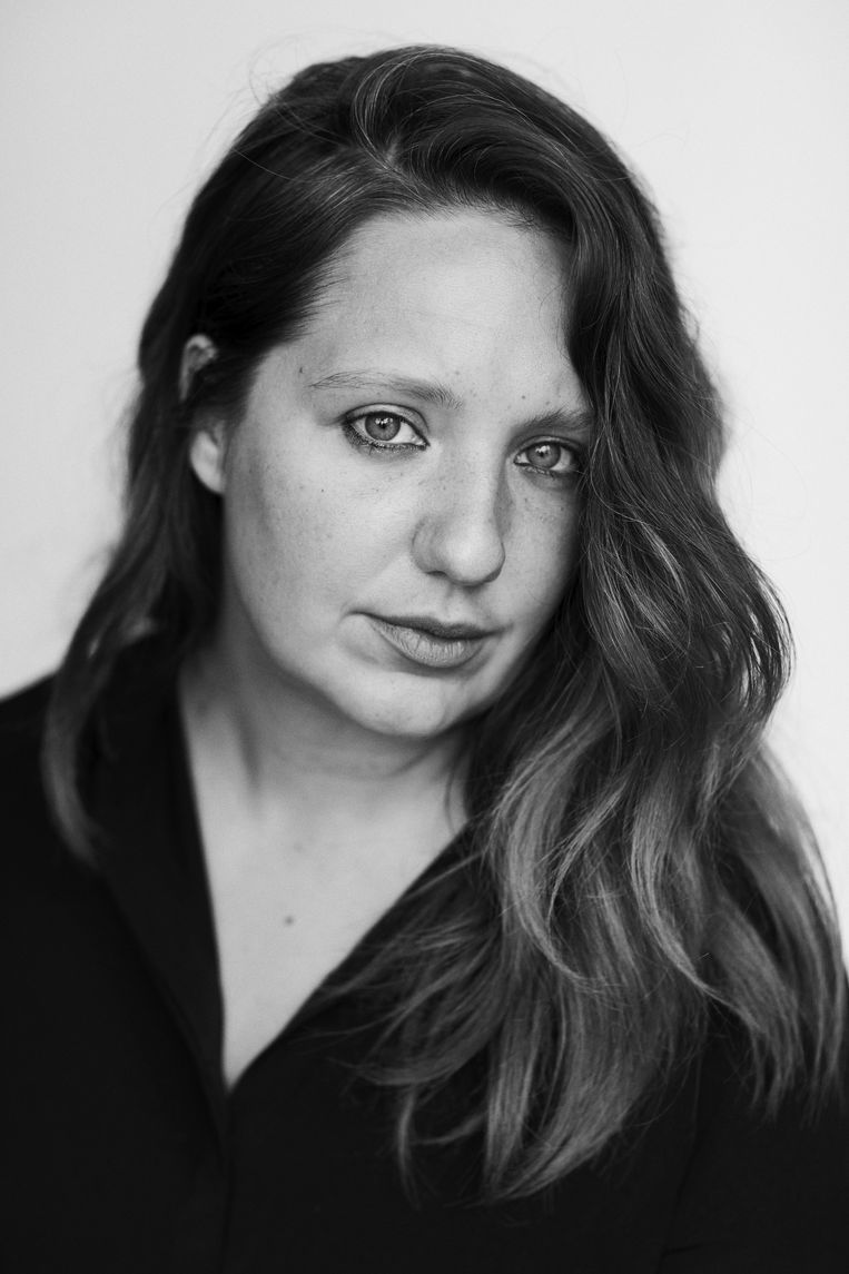 Interview met... schrijver Eva Coolen | De Volkskrant