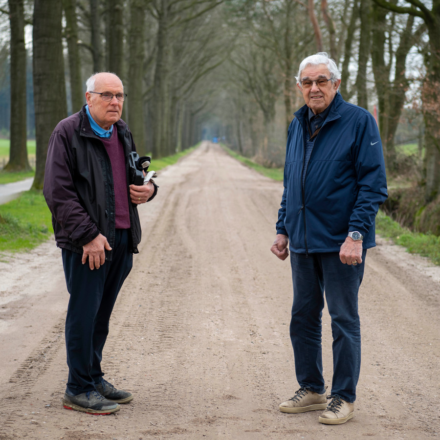 Rinus Dane ergert zich al jaren aan de ‘stuiterbaan’ op weg naar zijn ...